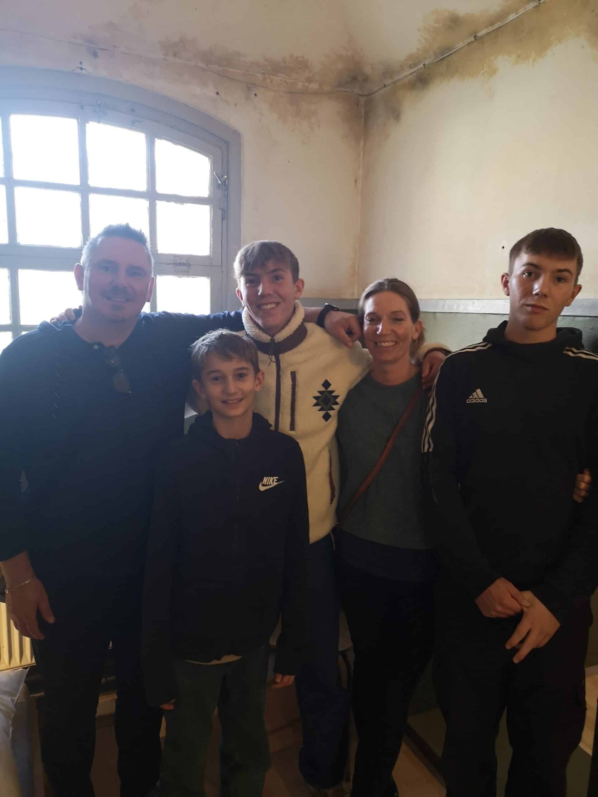 Team Rasmussen | Riddlehouse