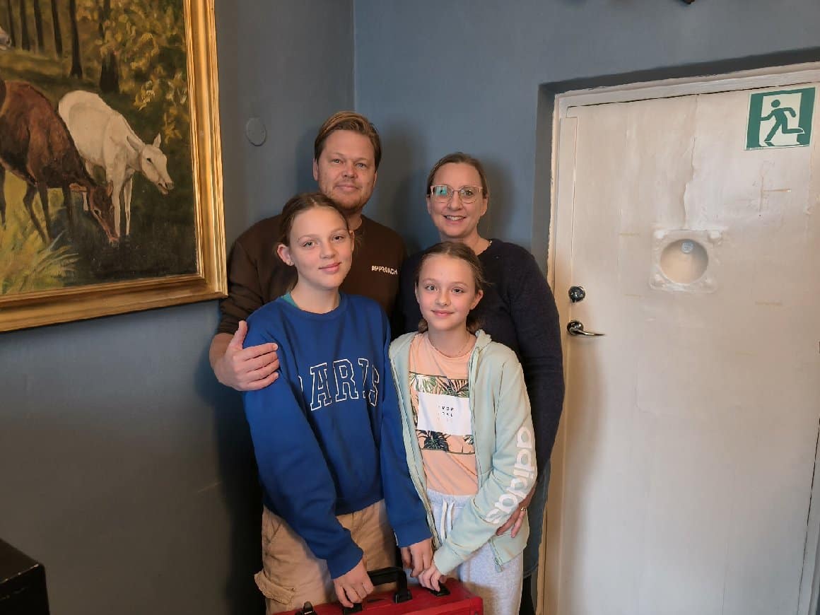 Team 13 | Riddlehouse