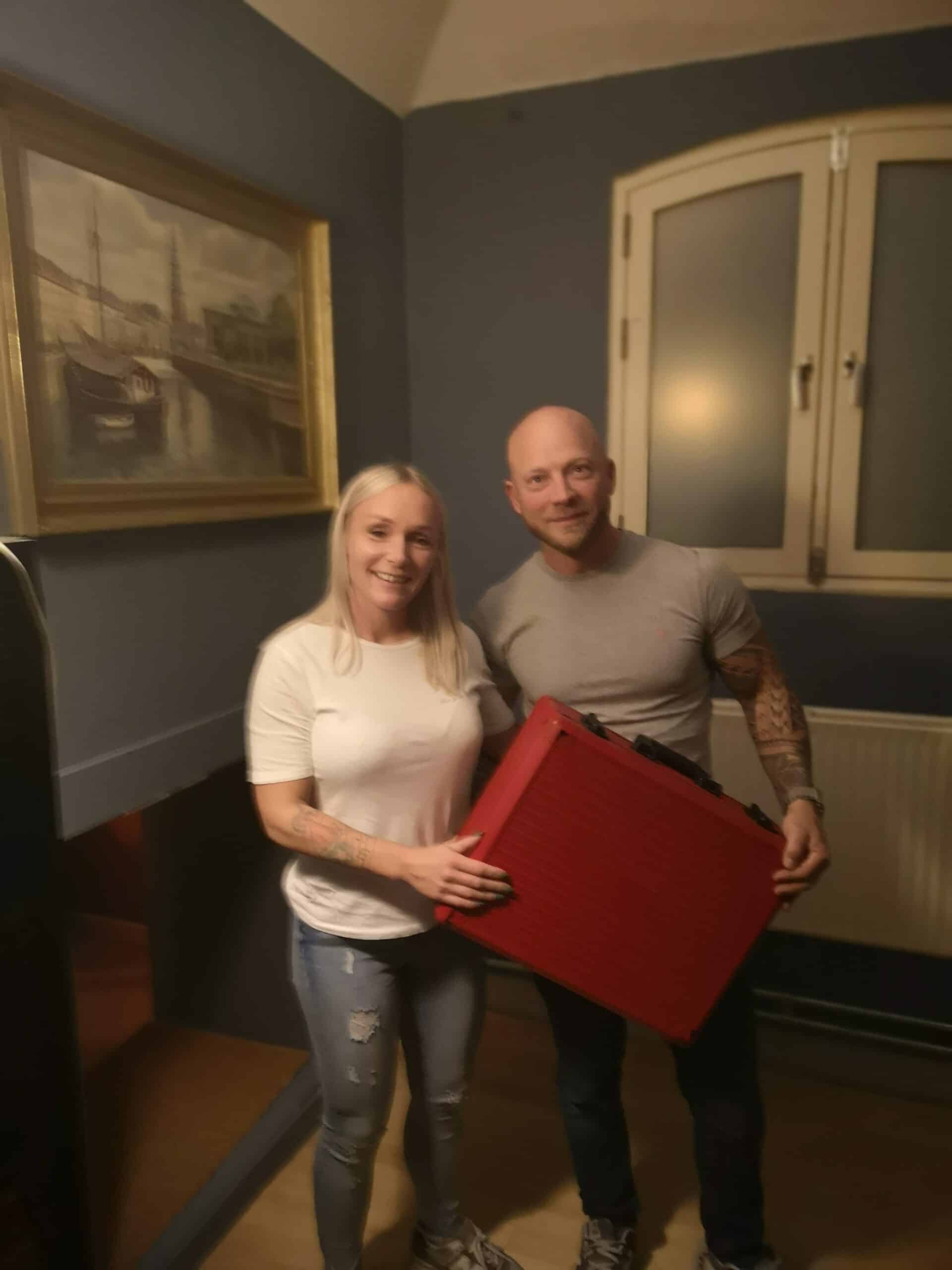 De to små | Riddlehouse